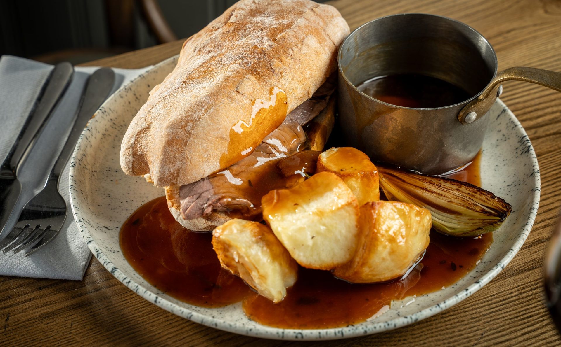 Pub and Restaurant in Macclesfield – The Flower Pot